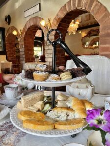 Review of afternoon tea at Fergusson's on the Square - Destination Tea