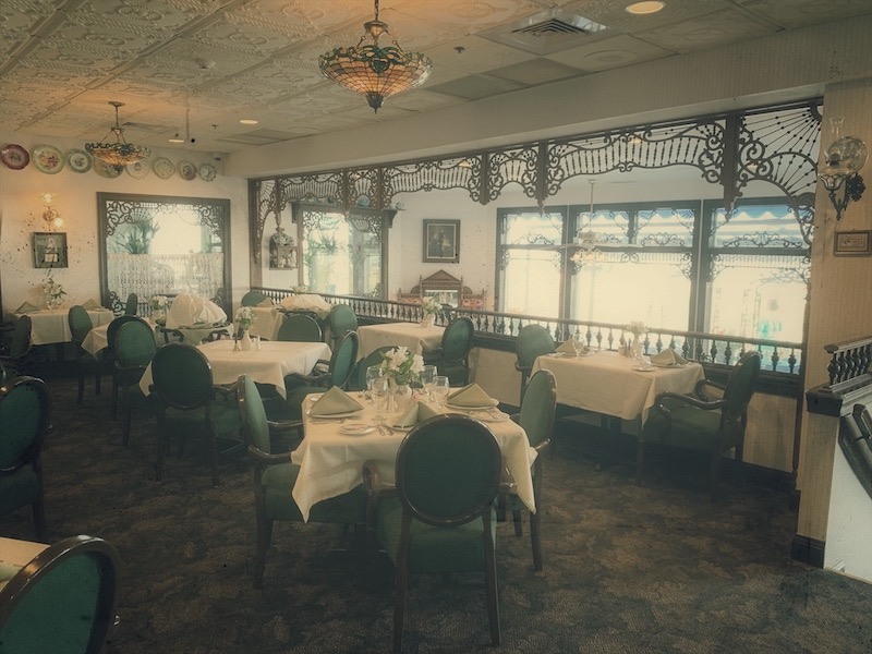 Review of afternoon tea at The Boardwalk Plaza Hotel - Destination Tea