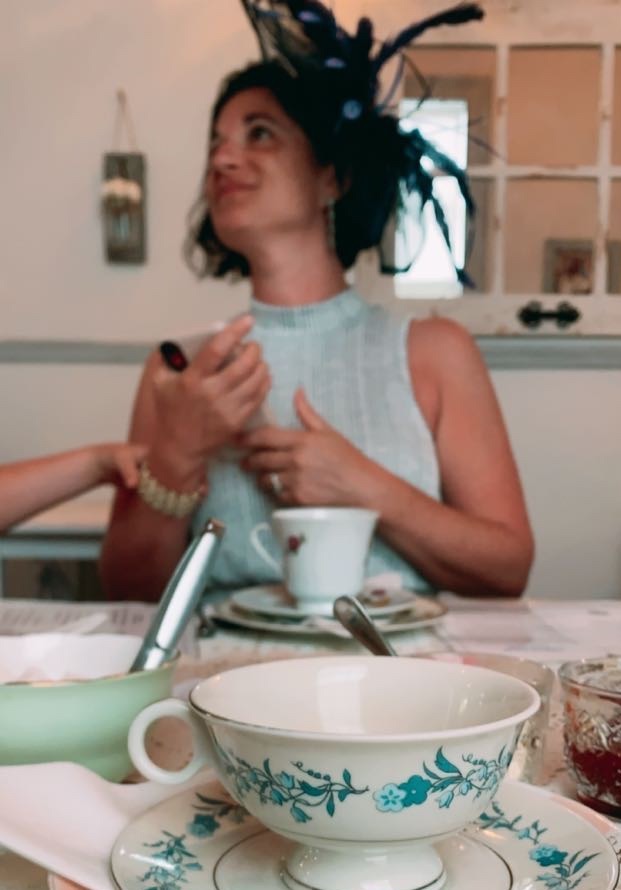 7 Pro Tips: Afternoon Tea Etiquette - Destination Tea