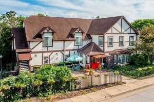 Tearoom in the Spotlight: Botanical Tea Room