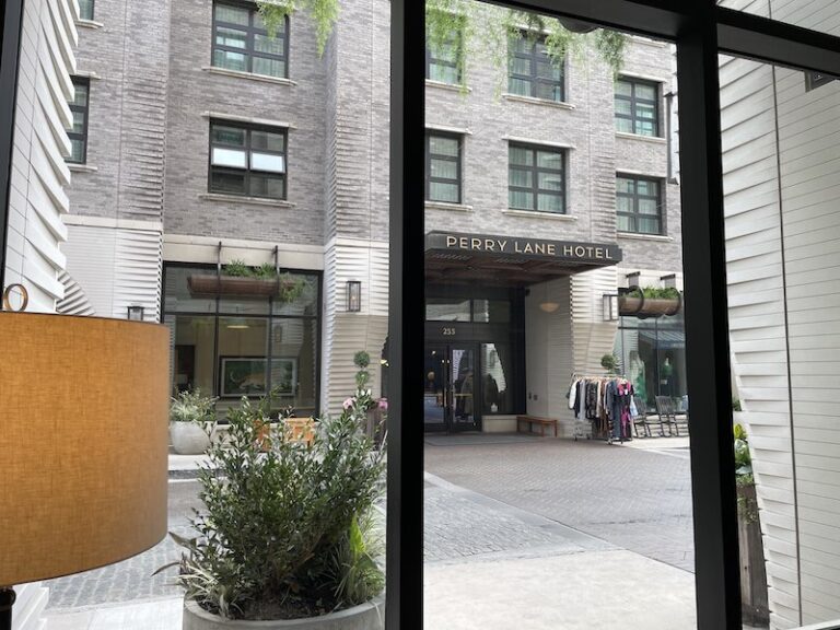 Destination Tea: Perry Lane Hotel