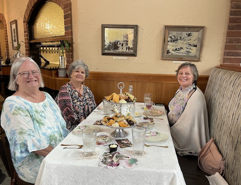 Destination Tea: City Café & Bakery